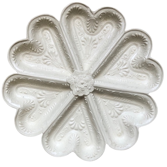 Museum of Modern Art | Kitchen | Museum Of Modern Art Replica Salt ...